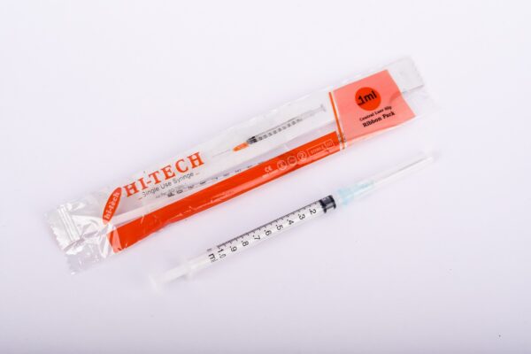 HI-TECH Single Use STERILE HYPODERMIC SYRINGES With Needle - Seelingo ...