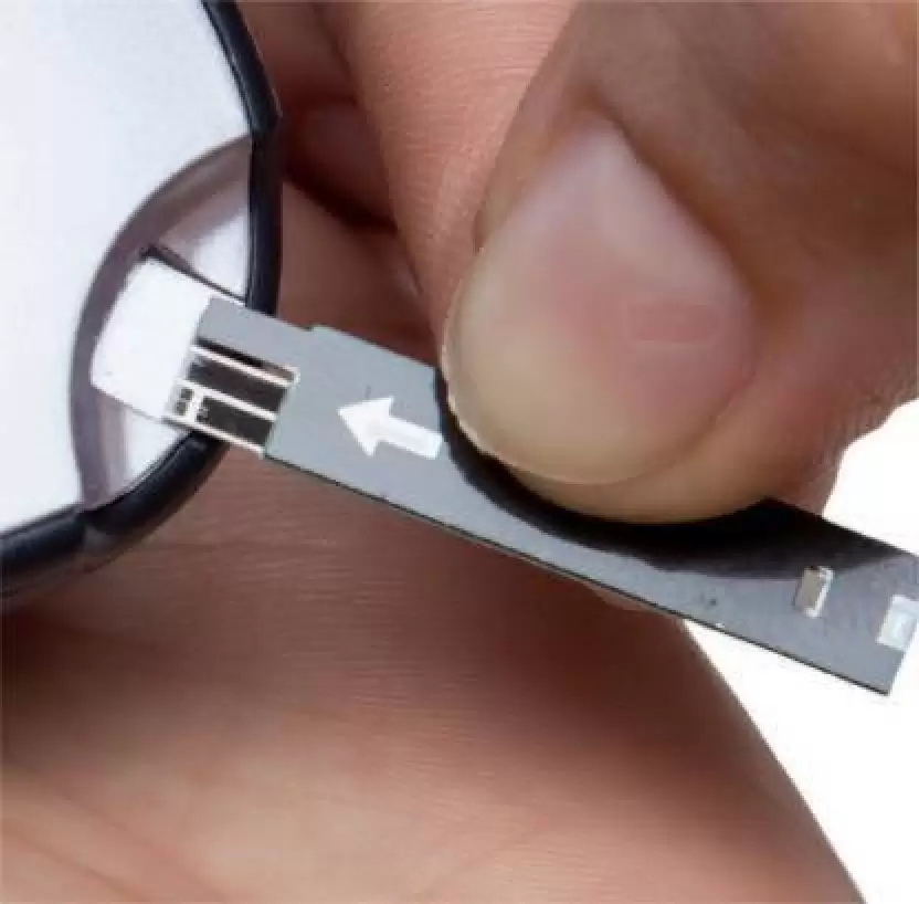 Dr. Morepen Blood Sugar Glucose checking machine(with 10 Free Swabs ...